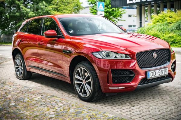 Sarkans Jaguar F-Pace 2016 Rīga, ar dzinēja tilpumu 2.00 L un nobraukumu 0 tūkst. km par 14990 €, foto 3 vietnē AUTOMOTO.COM.LV