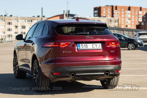 Red Jaguar F-Pace 2016 in Narva, with an engine capacity of 3.00 L and mileage of 125 thousand km for 25000 €, photo 8 on AUTOMOTO.COM.LV