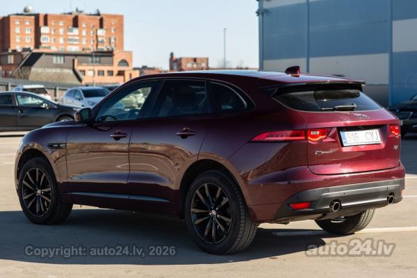 Red Jaguar F-Pace 2016 in Narva, with an engine capacity of 3.00 L and mileage of 125 thousand km for 25000 €, photo 10 on AUTOMOTO.COM.LV