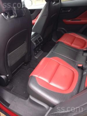 Sarkans Jaguar F-Pace 2016 Daugavpils, ar dzinēja tilpumu 2.00 L un nobraukumu 171 tūkst. km par 13700 €, foto 13 vietnē AUTOMOTO.COM.LV