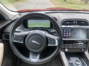 Red Jaguar F-Pace 2017 in Riga, with an engine capacity of 2.00 L and mileage of 116 thousand km for 14500 €, photo 15 on AUTOMOTO.COM.LV