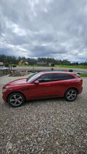 Sarkans Jaguar F-Pace 2017 Alīta, ar dzinēja tilpumu 3.00 L un nobraukumu 145 tūkst. km par 21000 €, foto 15 vietnē AUTOMOTO.COM.LV