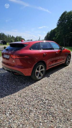 Sarkans Jaguar F-Pace 2017 Alīta, ar dzinēja tilpumu 3.00 L un nobraukumu 145 tūkst. km par 21000 €, foto 17 vietnē AUTOMOTO.COM.LV