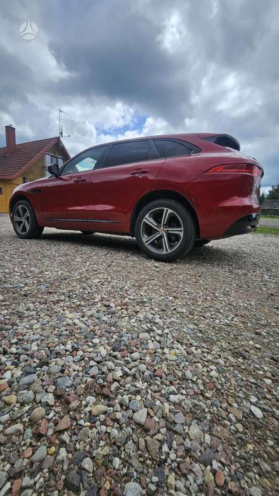 Sarkans Jaguar F-Pace 2017 Alīta, ar dzinēja tilpumu 3.00 L un nobraukumu 145 tūkst. km par 21000 €, foto 18 vietnē AUTOMOTO.COM.LV