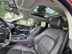 Sarkans Jaguar F-Pace 2017 Tauragė, ar dzinēja tilpumu 2.00 L un nobraukumu 120 tūkst. km par 10900 €, foto 17 vietnē AUTOMOTO.COM.LV