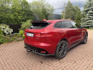Red Jaguar F-Pace 2017 in Kaunas, with an engine capacity of 3.00 L and mileage of 227 thousand km for 19500 €, photo 5 on AUTOMOTO.COM.LV