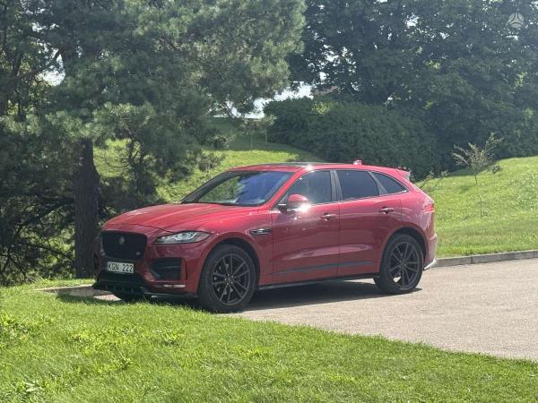 Sarkans Jaguar F-Pace 2017 Kauņa, ar dzinēja tilpumu 3.00 L un nobraukumu 227 tūkst. km par 19500 €, foto 6 vietnē AUTOMOTO.COM.LV
