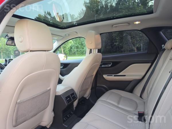Sarkans Jaguar F-Pace 2018 Rīga, ar dzinēja tilpumu 2.00 L un nobraukumu 130 tūkst. km par 15800 €, foto 7 vietnē AUTOMOTO.COM.LV