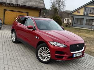 Red Jaguar F-Pace 2018 in Tukums, with an engine capacity of 2.00 L and mileage of 127 thousand km for 13990 €, photo  on AUTOMOTO.COM.LV