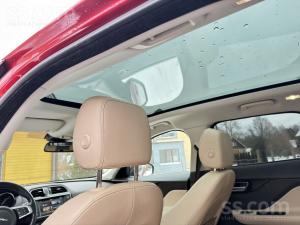 Red Jaguar F-Pace 2018 in Tukums, with an engine capacity of 2.00 L and mileage of 127 thousand km for 13990 €, photo 13 on AUTOMOTO.COM.LV