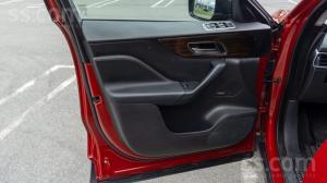 Red Jaguar F-Pace 2018 in Riga, with an engine capacity of 2.00 L and mileage of 170 thousand km for 14590 €, photo 28 on AUTOMOTO.COM.LV