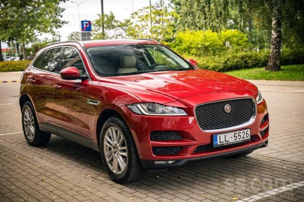 Jaguar F-Pace 2018 Rīga vietnē Sarkans Jaguar F-Pace 2018 Rīga, ar dzinēja tilpumu 2.00 L un nobraukumu 136 tūkst. km par 11990 €, foto 4 vietnē AUTOMOTO.COM.LV