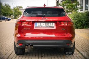 Sarkans Jaguar F-Pace 2018 Rīga, ar dzinēja tilpumu 2.00 L un nobraukumu 136 tūkst. km par 11990 €, foto 6 vietnē AUTOMOTO.COM.LV