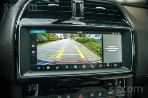 Sarkans Jaguar F-Pace 2018 Rīga, ar dzinēja tilpumu 2.00 L un nobraukumu 136 tūkst. km par 11990 €, foto 12 vietnē AUTOMOTO.COM.LV
