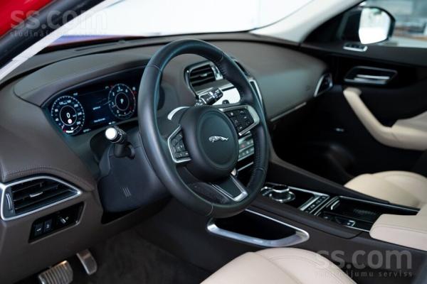 Red Jaguar F-Pace 2019 in Riga, with an engine capacity of 2.00 L and mileage of 27 thousand km for 19990 €, photo 10 on AUTOMOTO.COM.LV