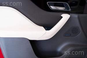 Sarkans Jaguar F-Pace 2019 Rīga, ar dzinēja tilpumu 2.00 L un nobraukumu 27 tūkst. km par 19990 €, foto 14 vietnē AUTOMOTO.COM.LV