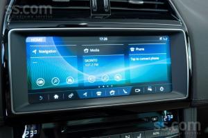 Sarkans Jaguar F-Pace 2019 Rīga, ar dzinēja tilpumu 2.00 L un nobraukumu 27 tūkst. km par 19990 €, foto 19 vietnē AUTOMOTO.COM.LV