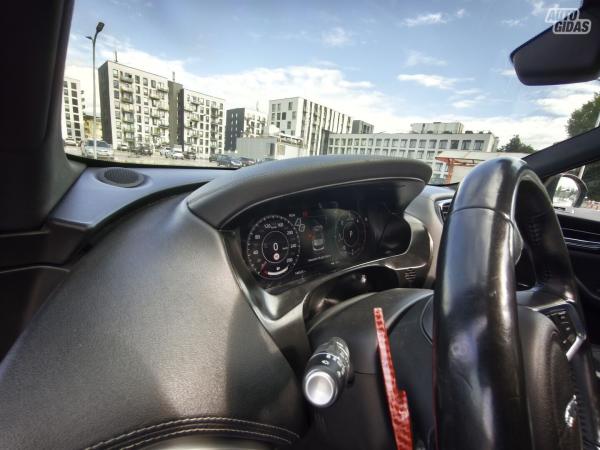 Red Jaguar F-Pace 2020 in Vilnius, with an engine capacity of 2.00 L and mileage of 150 thousand km for 14999 €, photo 10 on AUTOMOTO.COM.LV