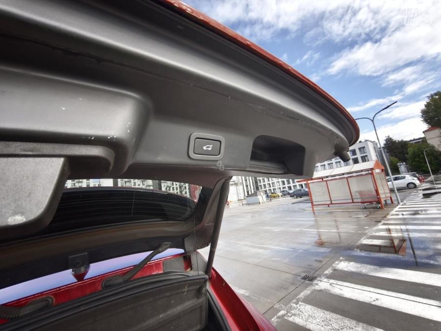Sarkans Jaguar F-Pace 2020 Viļņa, ar dzinēja tilpumu 2.00 L un nobraukumu 150 tūkst. km par 14999 €, foto 19 vietnē AUTOMOTO.COM.LV