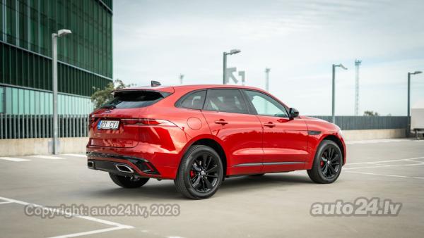 Red Jaguar F-Pace 2023 in Tallinn, with an engine capacity of 3.00 L and mileage of 35 thousand km for 53500 €, photo 2 on AUTOMOTO.COM.LV
