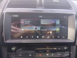 Red Jaguar F-Pace 2016 in Tallinn, with an engine capacity of 3.00 L and mileage of 300 thousand km for 11990 €, photo 18 on AUTOMOTO.COM.LV