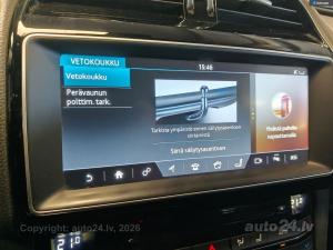 Red Jaguar F-Pace 2016 in Tallinn, with an engine capacity of 3.00 L and mileage of 300 thousand km for 11990 €, photo 20 on AUTOMOTO.COM.LV