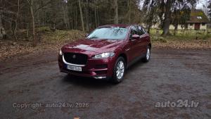 Jaguar F-Pace 2016 in Tallinn, with an engine capacity of 2.00 L and mileage of 143 thousand km for 15490 €, photo 6 on AUTOMOTO.COM.LV