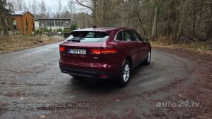 Jaguar F-Pace 2016 in Tallinn, with an engine capacity of 2.00 L and mileage of 143 thousand km for 15490 €, photo 7 on AUTOMOTO.COM.LV