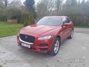 Jaguar F-Pace 2018 in Tallinn, with an engine capacity of 2.00 L and mileage of 146 thousand km for 13800 €, photo 3 on AUTOMOTO.COM.LV