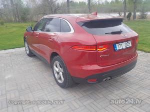 Jaguar F-Pace 2018 in Tallinn, with an engine capacity of 2.00 L and mileage of 146 thousand km for 13800 €, photo 4 on AUTOMOTO.COM.LV
