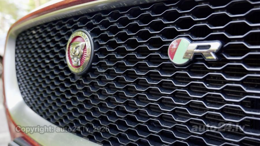 Jaguar F-Pace 2020 Tallina, ar dzinēja tilpumu 2.00 L un nobraukumu 66 tūkst. km par 23500 €, foto 17 vietnē AUTOMOTO.COM.LV