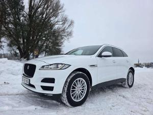 Balts Jaguar F-Pace 2016 Tauragė, ar dzinēja tilpumu 2.00 L un nobraukumu 150 tūkst. km par 12900 €, foto 2 vietnē AUTOMOTO.COM.LV