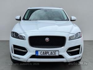 Balts Jaguar F-Pace 2016 Tallina, ar dzinēja tilpumu 0.00 L un nobraukumu 122 tūkst. km par 17999 €, foto 9 vietnē AUTOMOTO.COM.LV