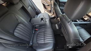Balts Jaguar F-Pace 2016 Tallina, ar dzinēja tilpumu 2.00 L un nobraukumu 178 tūkst. km par 14900 €, foto 12 vietnē AUTOMOTO.COM.LV
