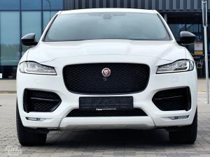 White Jaguar F-Pace 2016 in Siauliai, with an engine capacity of 2.00 L and mileage of 157 thousand km for 15300 €, photo 3 on AUTOMOTO.COM.LV