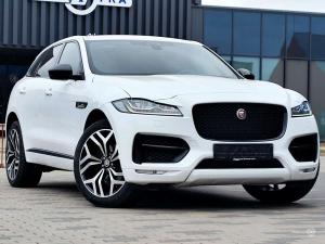Balts Jaguar F-Pace 2016 Šauļi, ar dzinēja tilpumu 2.00 L un nobraukumu 157 tūkst. km par 14900 €, foto 4 vietnē AUTOMOTO.COM.LV
