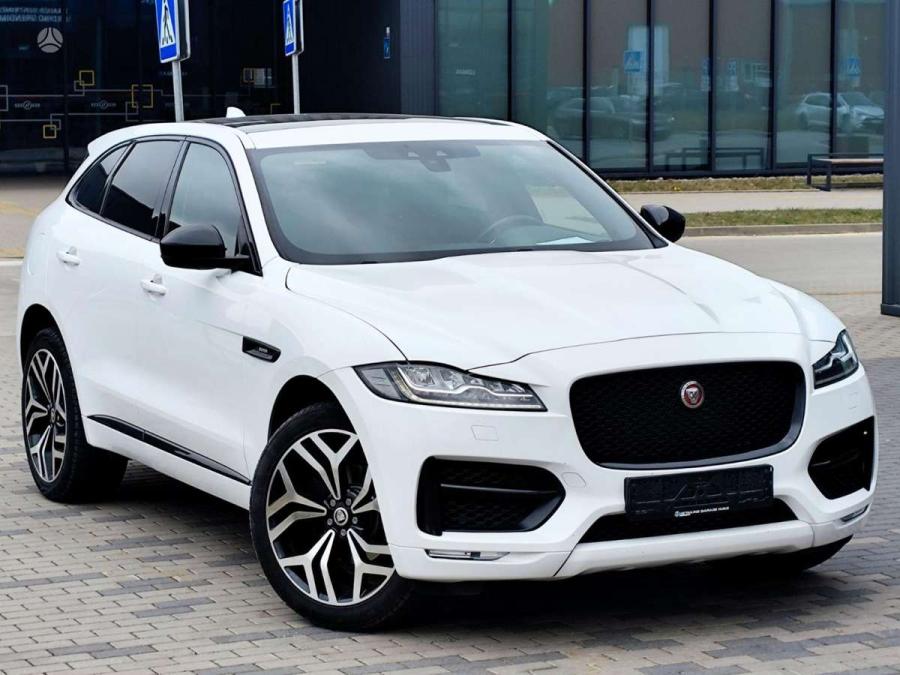 White Jaguar F-Pace 2016 in Siauliai, with an engine capacity of 2.00 L and mileage of 157 thousand km for 13900 €, photo 10 on AUTOMOTO.COM.LV