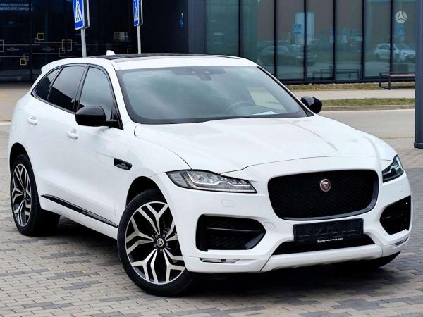 White Jaguar F-Pace 2016 in Siauliai, with an engine capacity of 2.00 L and mileage of 157 thousand km for 13900 €, photo 9 on AUTOMOTO.COM.LV