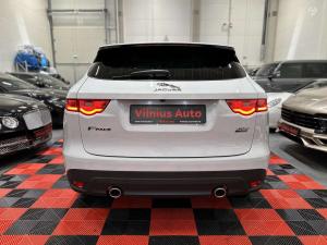 Balts Jaguar F-Pace 2016 Viļņa, ar dzinēja tilpumu 3.00 L un nobraukumu 180 tūkst. km par 14790 €, foto 6 vietnē AUTOMOTO.COM.LV