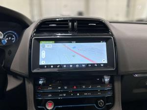 Balts Jaguar F-Pace 2016 Viļņa, ar dzinēja tilpumu 3.00 L un nobraukumu 180 tūkst. km par 14790 €, foto 27 vietnē AUTOMOTO.COM.LV