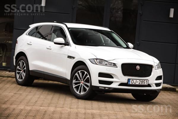 White Jaguar F-Pace 2017 in Jelgava, with an engine capacity of 2.00 L and mileage of 0 thousand km for 14999 €, photo 3 on AUTOMOTO.COM.LV
