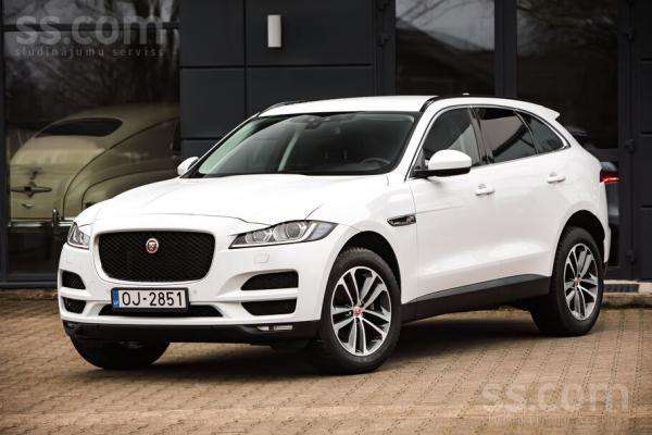 White Jaguar F-Pace 2017 in Jelgava, with an engine capacity of 2.00 L and mileage of 0 thousand km for 14999 €, photo 6 on AUTOMOTO.COM.LV