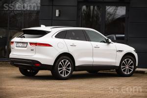 Balts Jaguar F-Pace 2017 Jelgava, ar dzinēja tilpumu 2.00 L un nobraukumu 0 tūkst. km par 14999 €, foto 10 vietnē AUTOMOTO.COM.LV