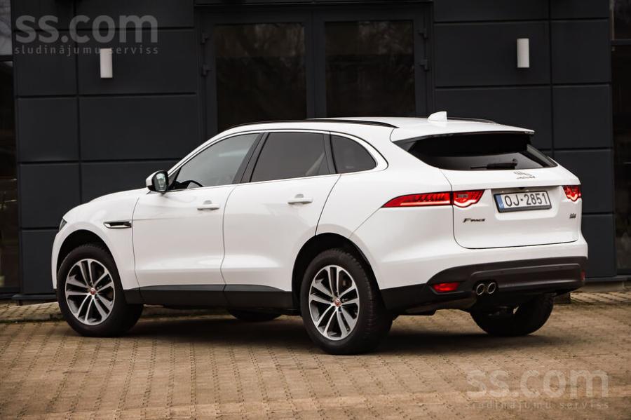 Balts Jaguar F-Pace 2017 Jelgava, ar dzinēja tilpumu 2.00 L un nobraukumu 0 tūkst. km par 14999 €, foto 15 vietnē AUTOMOTO.COM.LV
