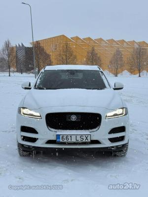 Balts Jaguar F-Pace 2017 Tartu, ar dzinēja tilpumu 3.00 L un nobraukumu 168 tūkst. km par 21900 €, foto 3 vietnē AUTOMOTO.COM.LV