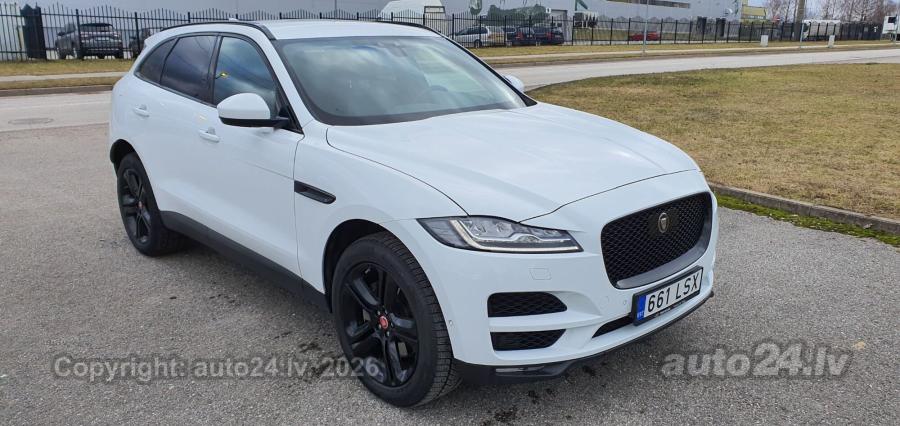Balts Jaguar F-Pace 2017 Tartu, ar dzinēja tilpumu 3.00 L un nobraukumu 173 tūkst. km par 21990 €, foto 3 vietnē AUTOMOTO.COM.LV