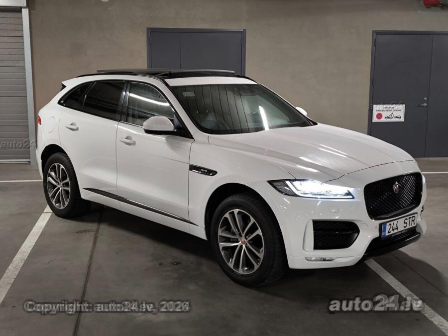 White Jaguar F-Pace 2017 in Tallinn, with an engine capacity of 2.00 L and mileage of 142 thousand km for 21600 €, photo 4 on AUTOMOTO.COM.LV