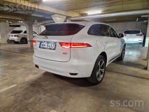 White Jaguar F-Pace 2017 in Riga, with an engine capacity of 2.00 L and mileage of 85 thousand km for 21500 €, photo 10 on AUTOMOTO.COM.LV