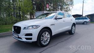 White Jaguar F-Pace 2017 in Riga, with an engine capacity of 2.00 L and mileage of 97 thousand km for 15900 €, photo  on AUTOMOTO.COM.LV