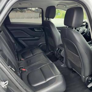 Balts Jaguar F-Pace 2017 Telšiai, ar dzinēja tilpumu 2.00 L un nobraukumu 213 tūkst. km par 8990 €, foto 16 vietnē AUTOMOTO.COM.LV